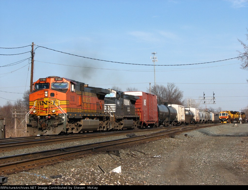BNSF 5180